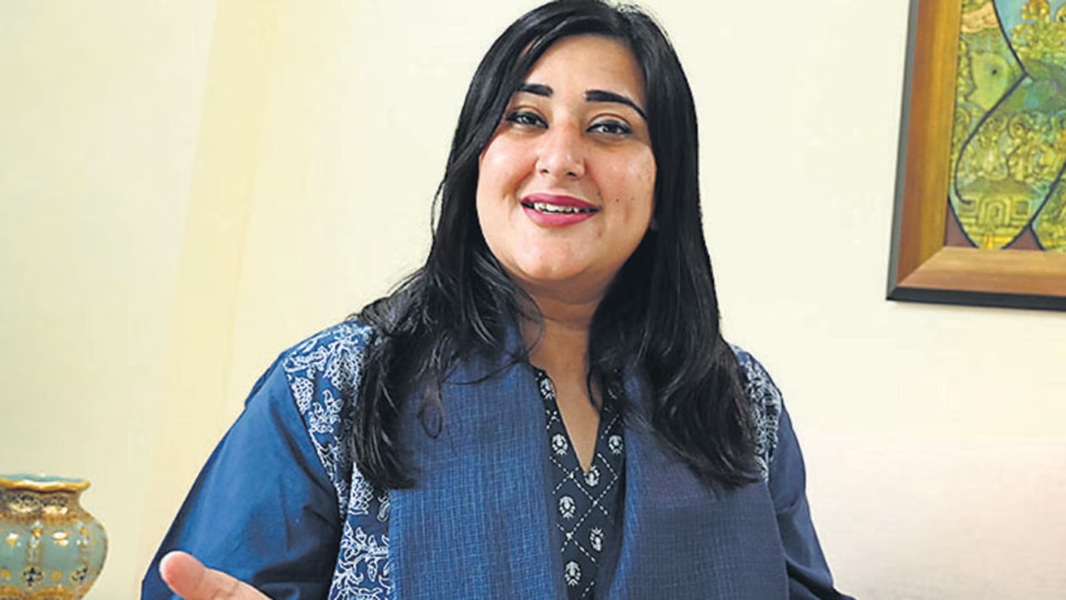 Bansuri Swaraj Age: Husband, Education, Children, and More - Thinks ...